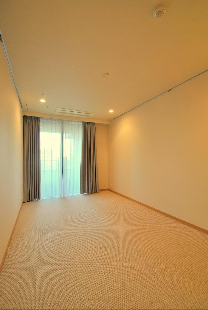 Izumi Garden Residence 2305 | Japan Home Search